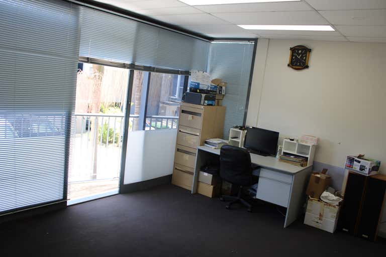 Sold Shop & Retail Property at 19/70 - 72 Captain Cook Drive, Caringbah ...