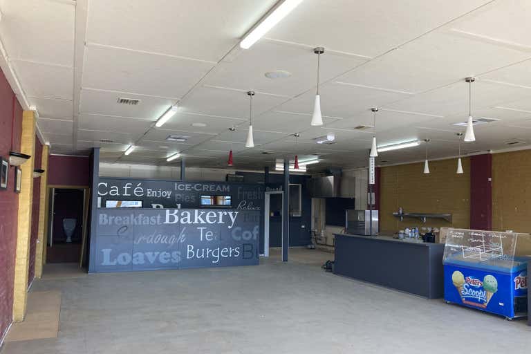 110-112 Cowabbie Street, Coolamon, NSW 2701 - Shop & Retail Property ...