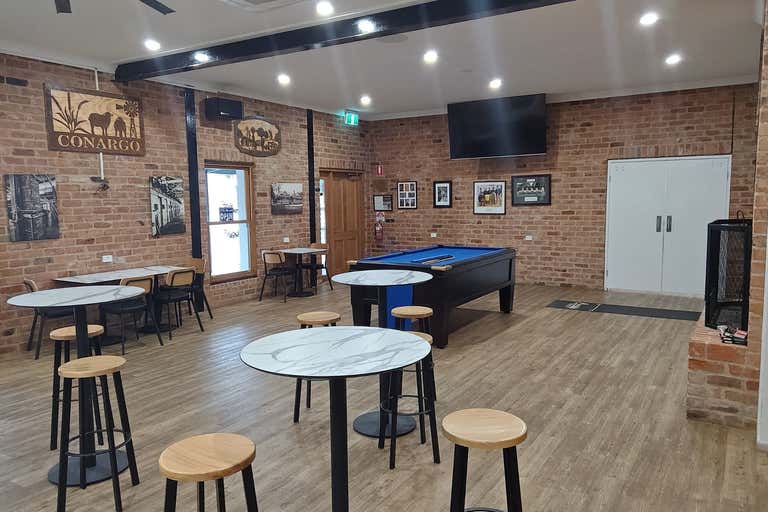 Conargo Hotel, 5310 Conargo Road, Conargo, NSW 2710 - Hotel, Motel ...