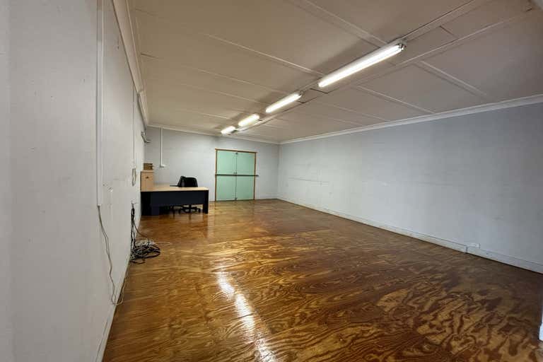 176 Enoggera Road, Newmarket, QLD 4051 - Shop & Retail Property For ...