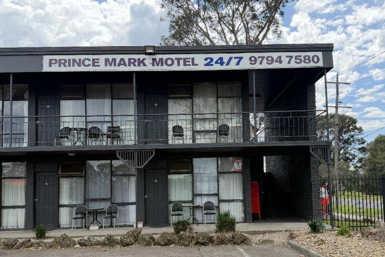 Prince Mark Motel, 4 Power Road, Doveton, VIC 3177 - Hotel, Motel ...