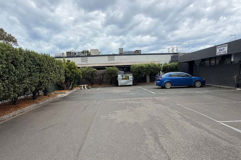 Prince Mark Motel, 4 Power Road, Doveton, VIC 3177 - Hotel, Motel ...