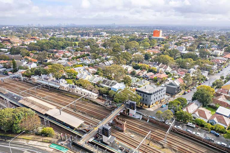 White Cockatoo Hotel, 3 Terminus Street, Petersham, NSW 2049 - Hotel ...