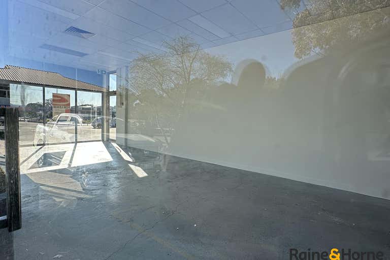 38 Gartside Street, Wanniassa, ACT 2903 - Shop & Retail Property For ...