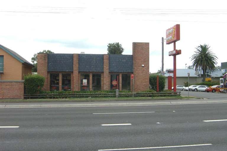 Sold Shop Retail Property At Henny Penny 146 Newcastle Street East