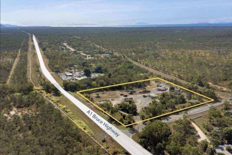 21 Saunders Beach Road, Yabulu, QLD 4818 - Development Site & Land For ...