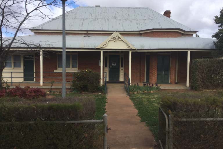 TAFE NSW Parkes, Suite, 25 Bushman Street, Parkes, NSW 2870 - Office ...