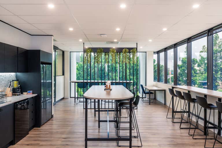 Leased Office at 385 Macarthur Avenue, Hamilton, QLD 4007 - realcommercial
