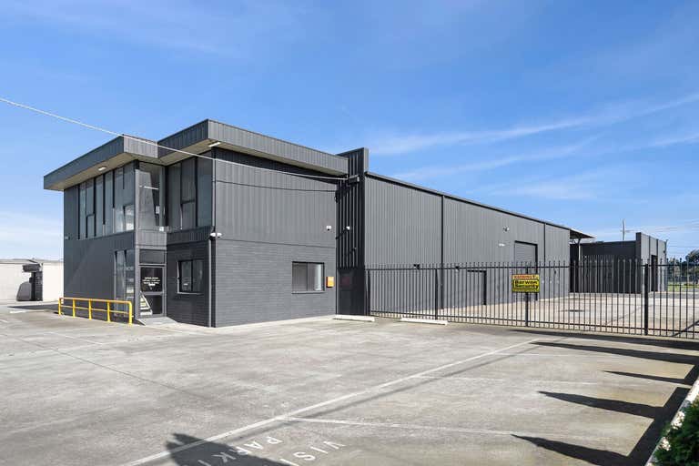 1, 3, 5-7 Sea Breeze Parade & 34 Seaside Parade, North Shore, VIC 3214 ...