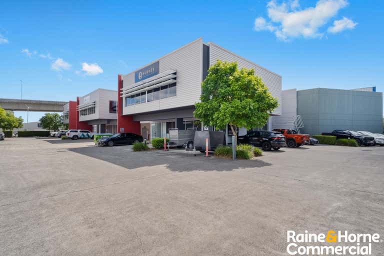 Sold Office at 4/8 Navigator Place, Hendra, QLD 4011 - realcommercial