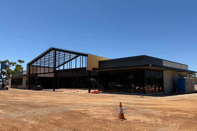 Edinburgh Central, 1 - 5 Sturton Road, Edinburgh, SA 5111 - Shop ...