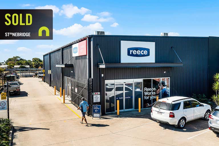 Sold Showroom & Large Format Retail at Reece Plumbing 22 Don St, Bowen ...