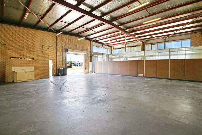 Leased Industrial & Warehouse Property at 2/1 Dampier Road, Welshpool ...