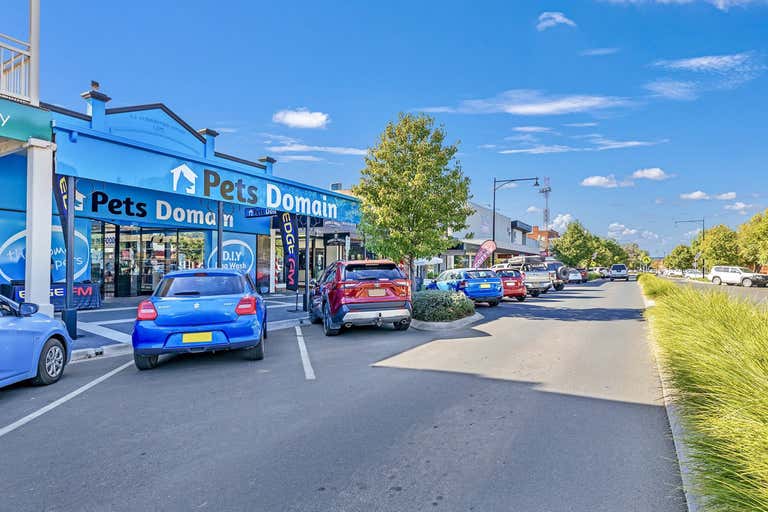 Sold Showroom & Large Format Retail at Pets Domain, 289-291 Cressy Street, Deniliquin, NSW 2710 ...