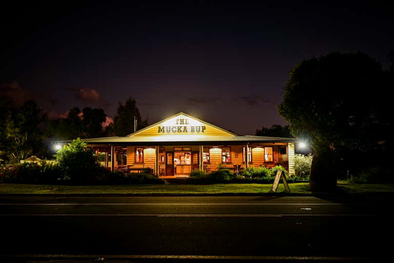 THE MUCKA PUB, 09 WARREGO HIGHWAY, Muckadilla, QLD 4461 - Hotel, Motel ...