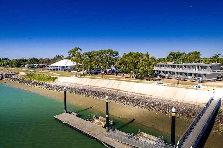 Karumba Lodge Hotel, 40-44 Yappar Street, Karumba, QLD 4891 - Hotel ...
